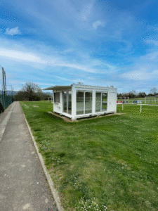 Kiosque / stand en container modulable - solutions sur mesure pour ...